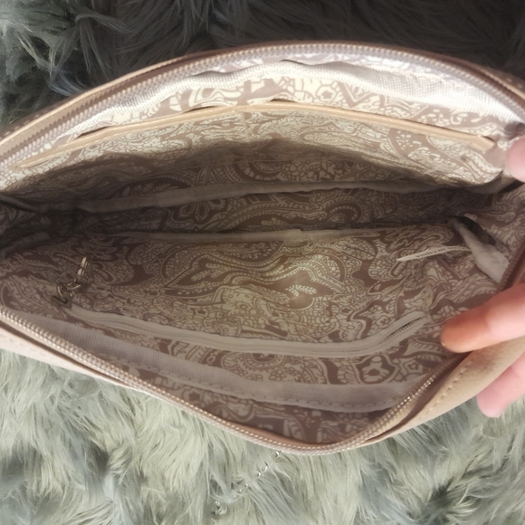 Bella Russo | Bags | Bella Russo Chain Crossbody Purse | Poshmark